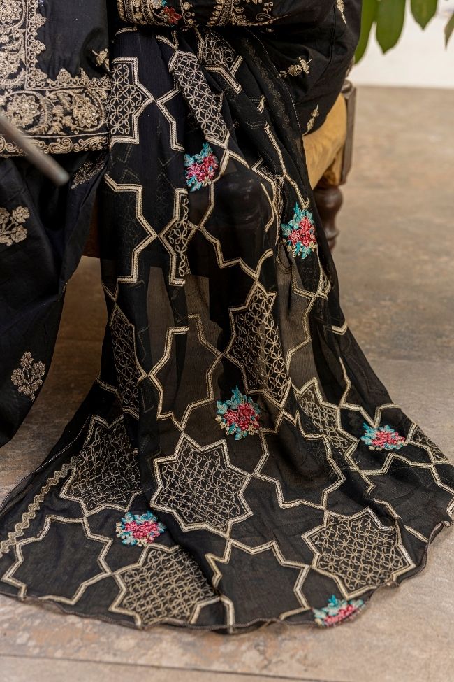 Premium EMB 3PC Zarmeen & Emaan Z.E-703 – ZARMEEN & EMAAN